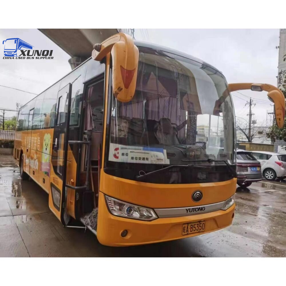 Used Bus 49 Seats Leaf Spring 2019 Year Middle Door Yutong ZK6115